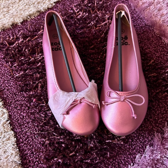 Zoe & Zac | Shoes | Girls Zoe Zac Smartfit Ballet Flats | Poshmark